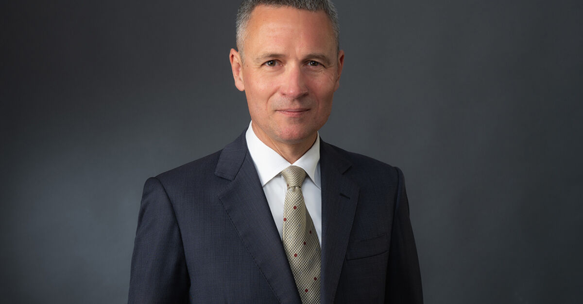 Peter J Matthews SC | Foley's List